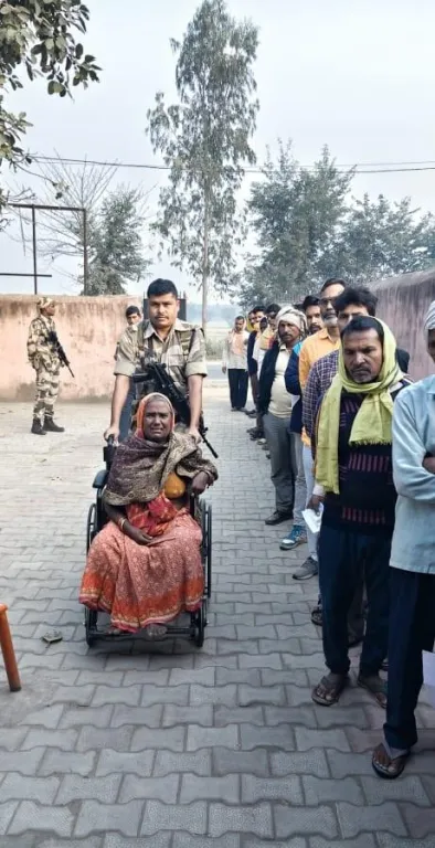 घाटमपुर सीआईएसएफ ने बिहार विधानसभा चुनाव 2025 को शांतिपूर्ण संपन्न ...